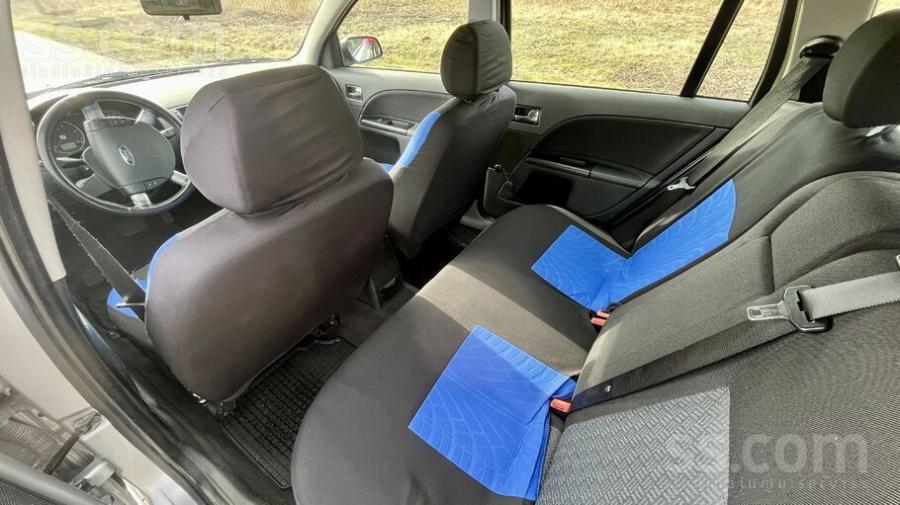 Ford Mondeo 2005 Ventspils, ar dzinēja tilpumu 2.00 L un nobraukumu 291 tūkst. km par 1050 €, foto 14 vietnē AUTOMOTO.COM.LV
