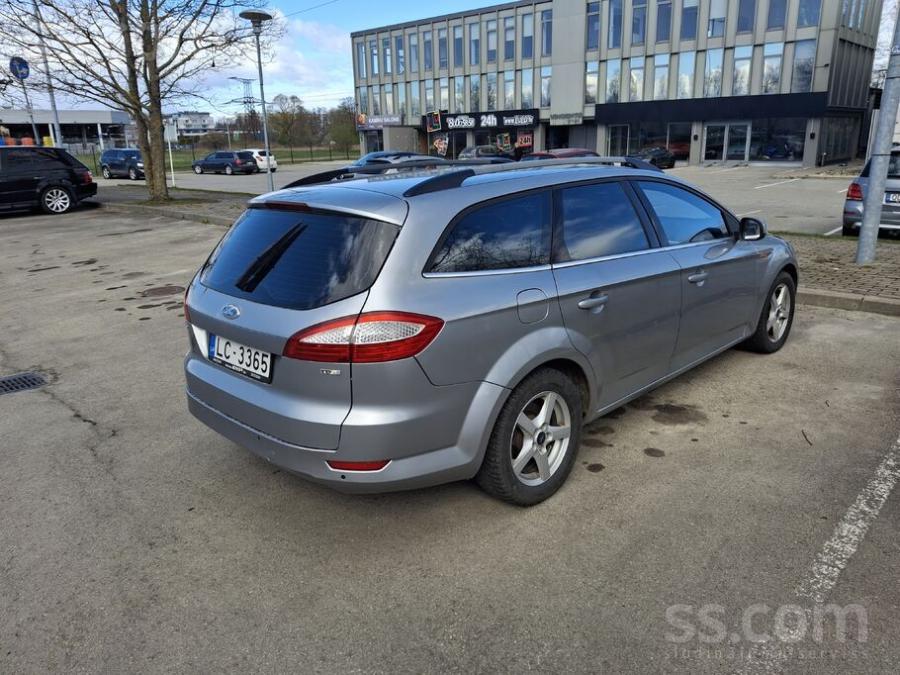 Ford Mondeo 2007 Rīga, ar dzinēja tilpumu 2.00 L un nobraukumu 308 tūkst. km par 1500 €, foto 3 vietnē AUTOMOTO.COM.LV