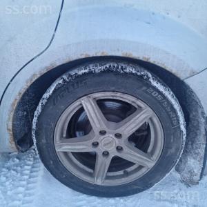 Ford Mondeo 2007 Rīga, ar dzinēja tilpumu 2.00 L un nobraukumu 287 tūkst. km par 1500 €, foto 9 vietnē AUTOMOTO.COM.LV