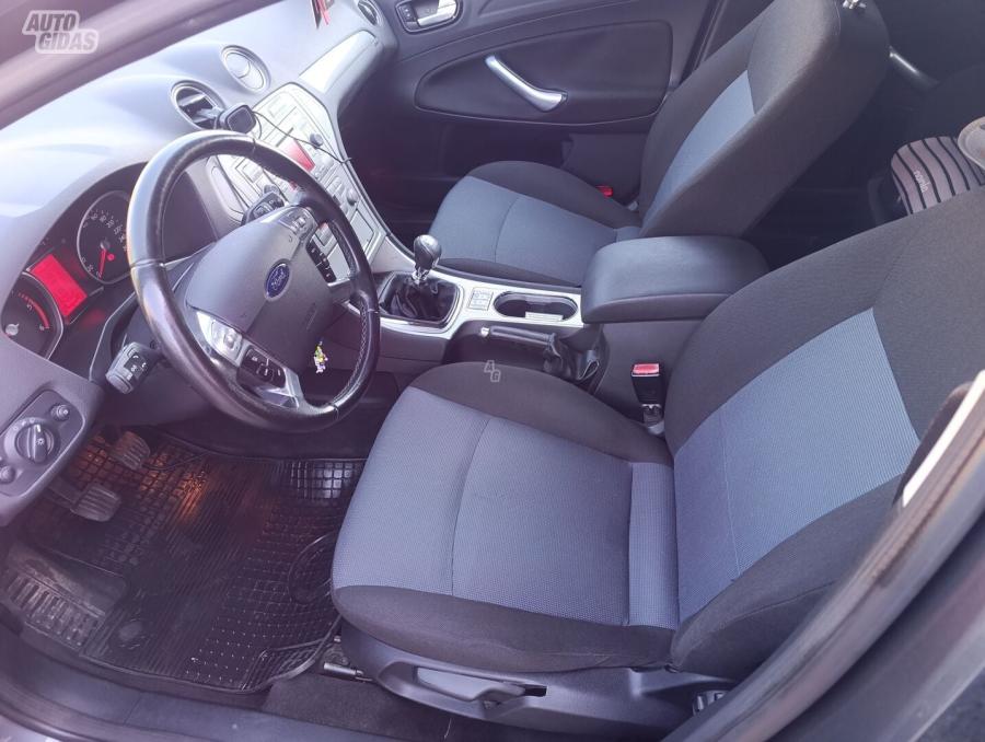 Ford Mondeo 2007 Alīta, ar dzinēja tilpumu 2.00 L un nobraukumu 276 tūkst. km par 2650 €, foto 14 vietnē AUTOMOTO.COM.LV