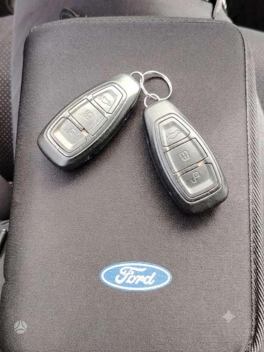 Ford Mondeo 2007 in Silute, with an engine capacity of 2.00 L and mileage of 252 thousand km for 2500 €, photo 10 on AUTOMOTO.COM.LV