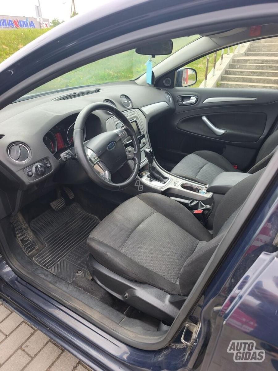 Ford Mondeo 2008 in Radviliskis, with an engine capacity of 2.00 L and mileage of 615 thousand km for 2500 €, photo 10 on AUTOMOTO.COM.LV