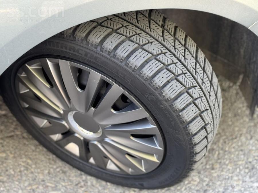 Ford Mondeo 2008 Rīga, ar dzinēja tilpumu 2.00 L un nobraukumu 295 tūkst. km par 3300 €, foto 11 vietnē AUTOMOTO.COM.LV