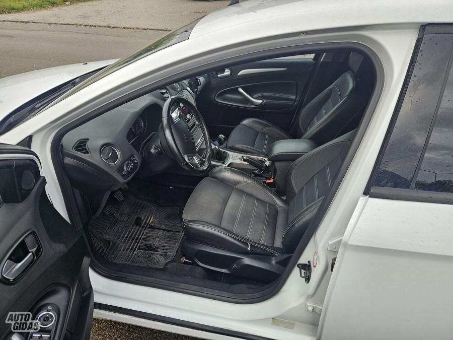 Ford Mondeo 2008 Šauļi, ar dzinēja tilpumu 2.00 L un nobraukumu 290 tūkst. km par 1500 €, foto 6 vietnē AUTOMOTO.COM.LV