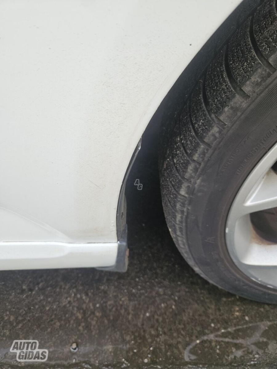 Ford Mondeo 2008 Šauļi, ar dzinēja tilpumu 2.00 L un nobraukumu 290 tūkst. km par 1500 €, foto 9 vietnē AUTOMOTO.COM.LV