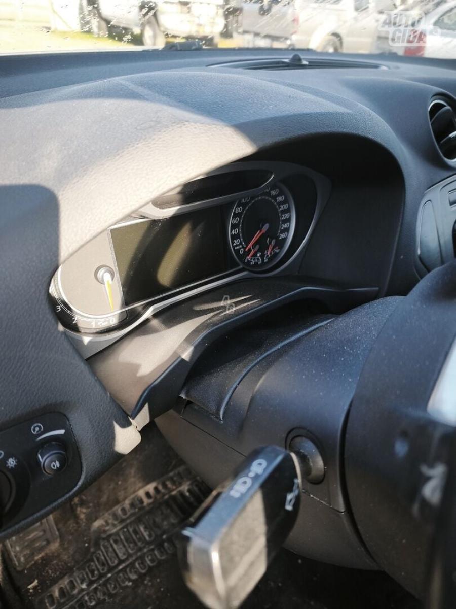 Ford Mondeo 2008 Panevēža, ar dzinēja tilpumu 2.50 L un nobraukumu 350 tūkst. km par 600 €, foto 8 vietnē AUTOMOTO.COM.LV