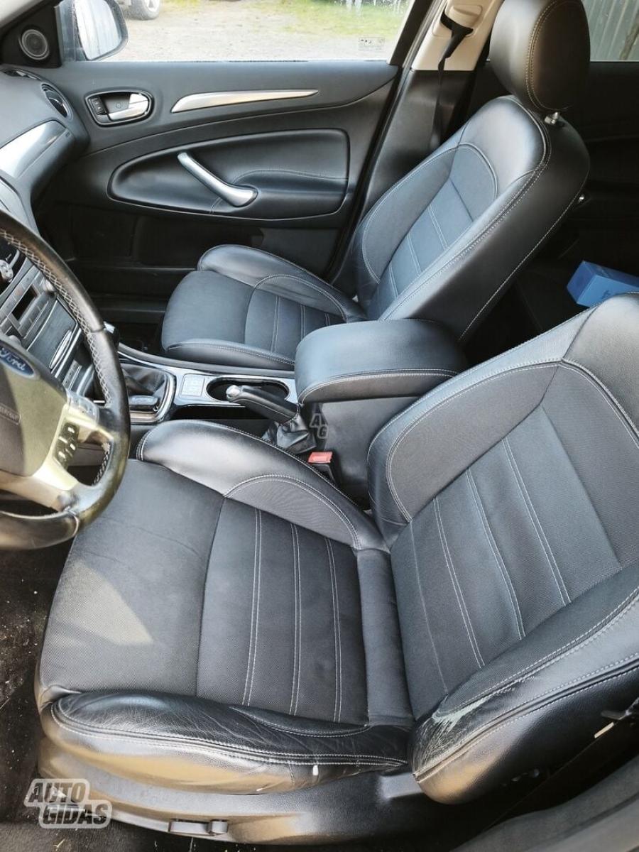 Ford Mondeo 2008 Panevēža, ar dzinēja tilpumu 2.50 L un nobraukumu 350 tūkst. km par 600 €, foto 9 vietnē AUTOMOTO.COM.LV