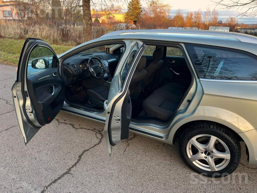 Ford Mondeo 2009 in Daugavpils, with an engine capacity of 2.00 L and mileage of 303 thousand km for 3050 €, photo 3 on AUTOMOTO.COM.LV