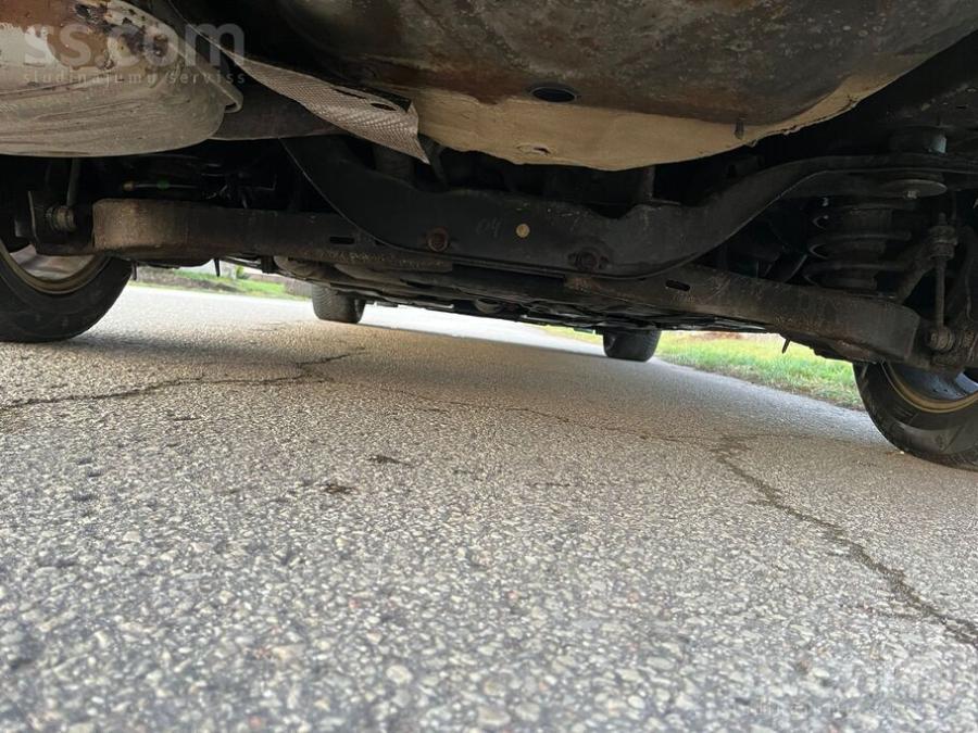 Ford Mondeo 2009 in Daugavpils, with an engine capacity of 2.00 L and mileage of 303 thousand km for 3050 €, photo 18 on AUTOMOTO.COM.LV