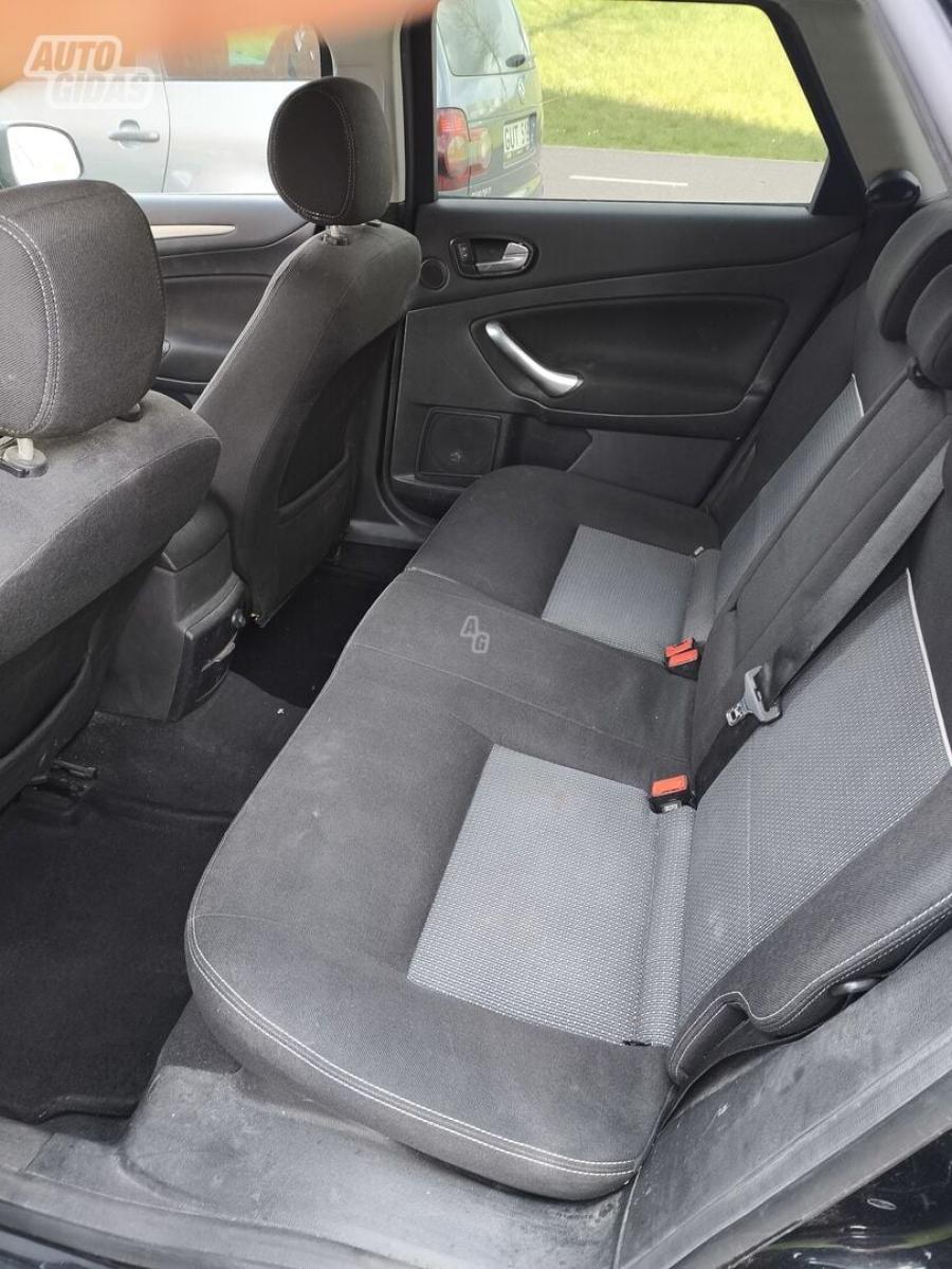 Ford Mondeo 2009 in Vilnius, with an engine capacity of 2.00 L and mileage of 280 thousand km for 990 €, photo 10 on AUTOMOTO.COM.LV