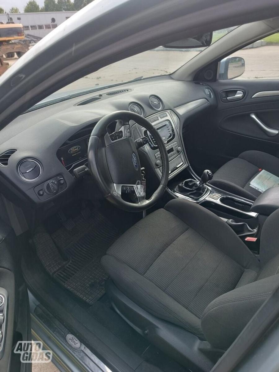 Ford Mondeo 2009 in Marijampole, with an engine capacity of 2.00 L and mileage of 266 thousand km for 1999 €, photo 6 on AUTOMOTO.COM.LV