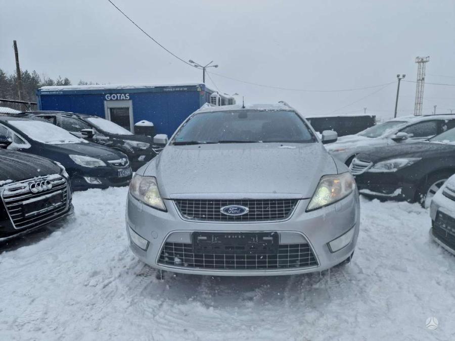 Ford Mondeo 2010 in Vilnius, with an engine capacity of 2.20 L and mileage of 227 thousand km for 3999 €, photo 4 on AUTOMOTO.COM.LV