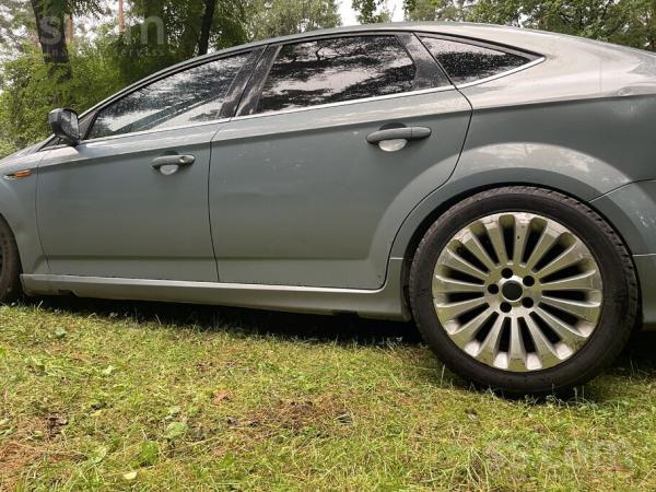 Ford Mondeo 2010 Liepāja, ar dzinēja tilpumu 2.20 L un nobraukumu 353 tūkst. km par 2200 €, foto 10 vietnē AUTOMOTO.COM.LV
