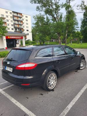 Ford Mondeo 2010 Tallina, ar dzinēja tilpumu 2.00 L un nobraukumu 340 tūkst. km par 1999 €, foto 14 vietnē AUTOMOTO.COM.LV