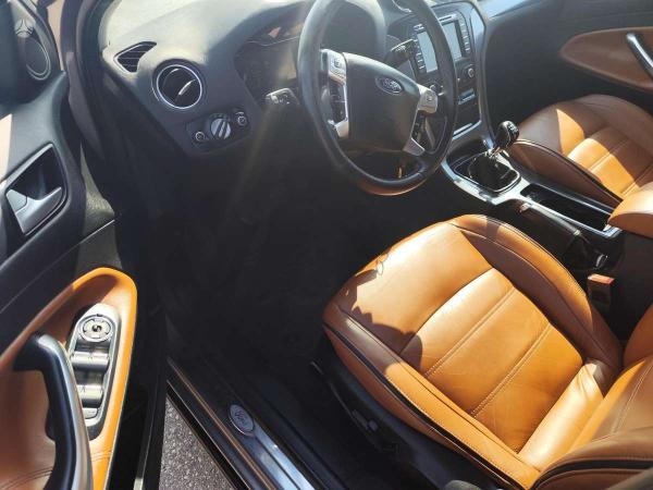 Ford Mondeo 2010 Marijampole, ar dzinēja tilpumu 2.18 L un nobraukumu 181 tūkst. km par 3700 €, foto 9 vietnē AUTOMOTO.COM.LV