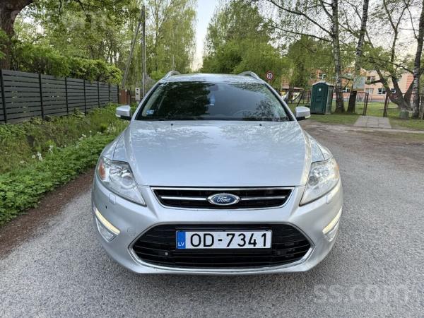 Ford Mondeo 2011 in Valmiera, with an engine capacity of 2.00 L and mileage of 239 thousand km for 2400 €, photo 4 on AUTOMOTO.COM.LV