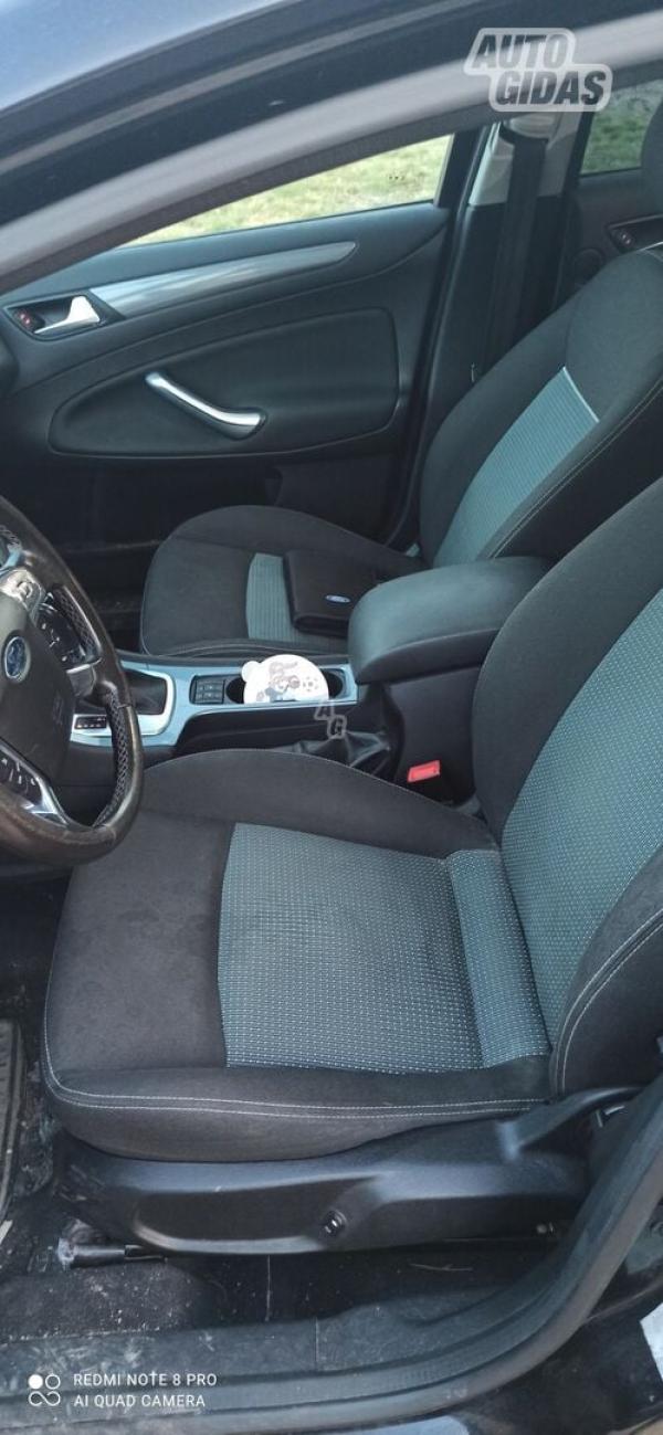 Ford Mondeo 2011 in Kaunas, with an engine capacity of 2.00 L and mileage of 285 thousand km for 2500 €, photo 4 on AUTOMOTO.COM.LV