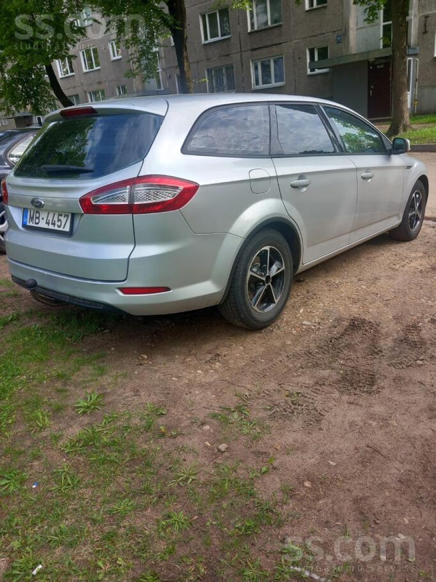 Ford Mondeo 2011 Rīga, ar dzinēja tilpumu 2.00 L un nobraukumu 306 tūkst. km par 3500 €, foto 6 vietnē AUTOMOTO.COM.LV