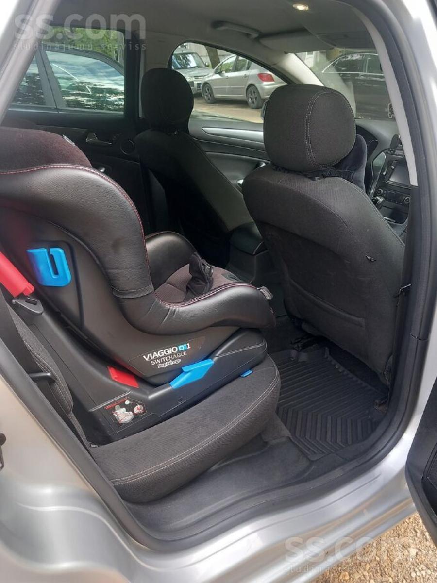 Ford Mondeo 2011 Rīga, ar dzinēja tilpumu 2.00 L un nobraukumu 306 tūkst. km par 3500 €, foto 14 vietnē AUTOMOTO.COM.LV