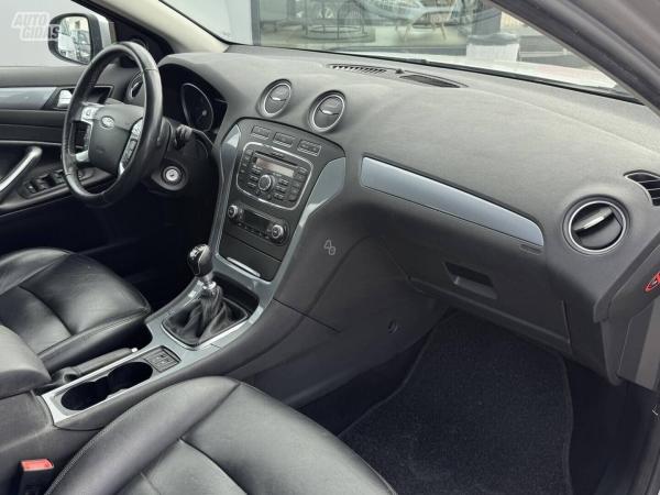 Ford Mondeo 2011 in Siauliai, with an engine capacity of 2.00 L and mileage of 315 thousand km for 3150 €, photo 3 on AUTOMOTO.COM.LV