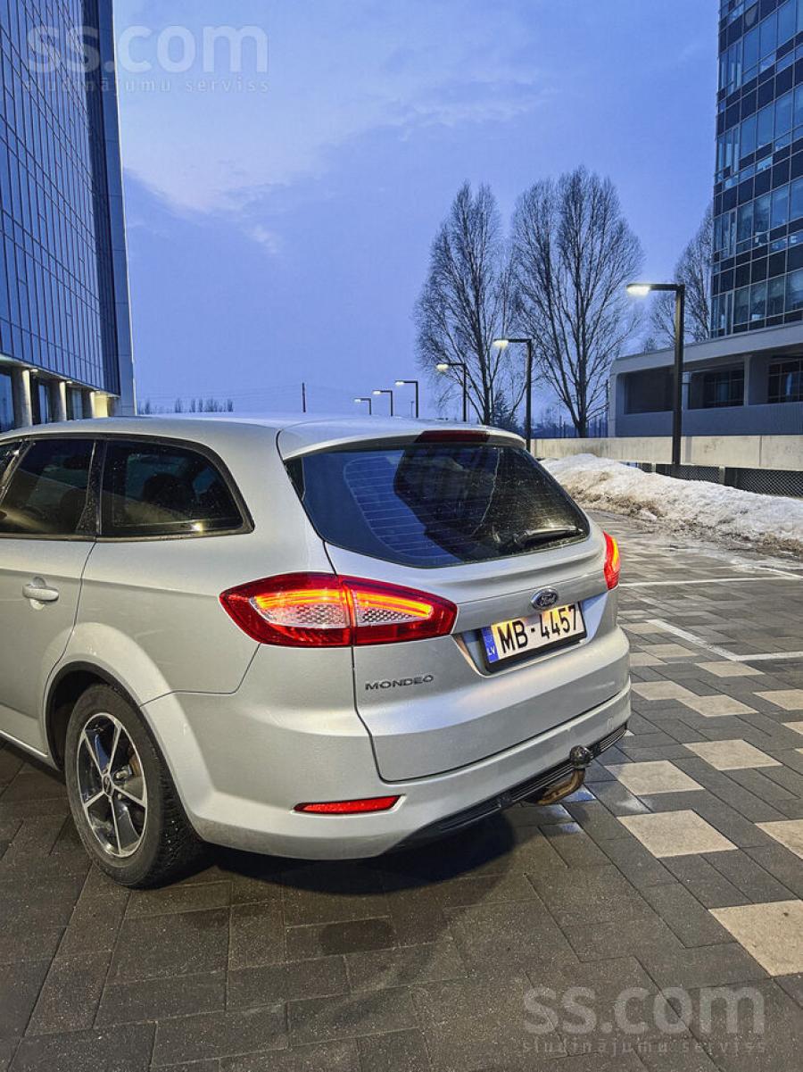 Ford Mondeo 2011 Rīga, ar dzinēja tilpumu 2.00 L un nobraukumu 306 tūkst. km par 2700 €, foto 5 vietnē AUTOMOTO.COM.LV