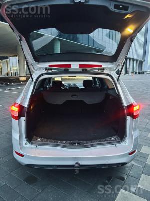 Ford Mondeo 2011 Rīga, ar dzinēja tilpumu 2.00 L un nobraukumu 306 tūkst. km par 2700 €, foto 12 vietnē AUTOMOTO.COM.LV
