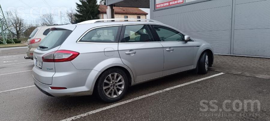 Ford Mondeo 2012 in Riga, with an engine capacity of 1.60 L and mileage of 350 thousand km for 2999 €, photo 6 on AUTOMOTO.COM.LV