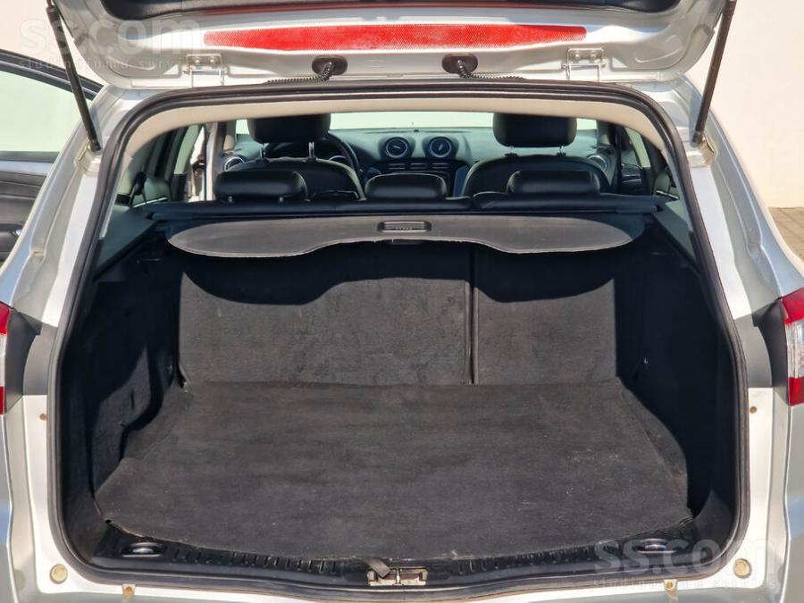 Ford Mondeo 2012 Rīga, ar dzinēja tilpumu 1.60 L un nobraukumu 370 tūkst. km par 3150 €, foto 13 vietnē AUTOMOTO.COM.LV