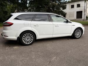 Ford Mondeo 2012 in Panevezys, with an engine capacity of 2.00 L and mileage of 366 thousand km for 2200 €, photo 5 on AUTOMOTO.COM.LV