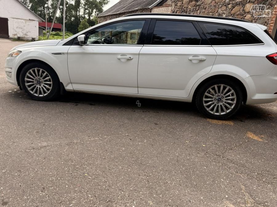 Ford Mondeo 2012 in Panevezys, with an engine capacity of 2.00 L and mileage of 366 thousand km for 2200 €, photo 9 on AUTOMOTO.COM.LV