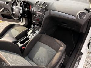 Ford Mondeo 2012 in Panevezys, with an engine capacity of 2.00 L and mileage of 366 thousand km for 2200 €, photo 13 on AUTOMOTO.COM.LV