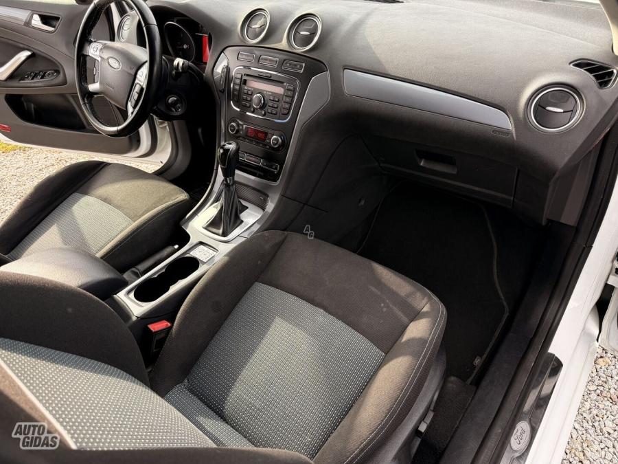Ford Mondeo 2012 in Panevezys, with an engine capacity of 2.00 L and mileage of 366 thousand km for 2200 €, photo 13 on AUTOMOTO.COM.LV