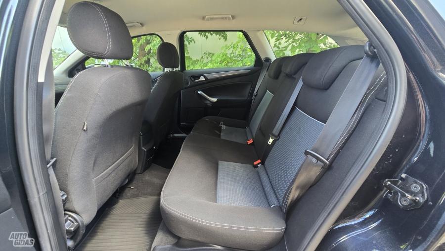 Ford Mondeo 2012 Kauņa, ar dzinēja tilpumu 1.60 L un nobraukumu 288 tūkst. km par 2999 €, foto 18 vietnē AUTOMOTO.COM.LV