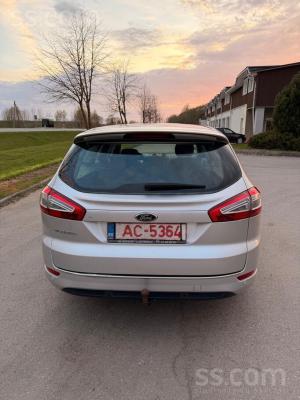 Ford Mondeo 2013 in Saldus, with an engine capacity of 2.00 L and mileage of 274 thousand km for 4500 €, photo 9 on AUTOMOTO.COM.LV