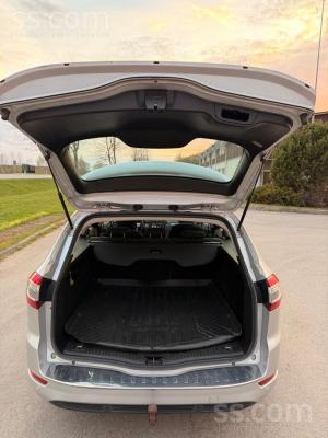 Ford Mondeo 2013 in Saldus, with an engine capacity of 2.00 L and mileage of 274 thousand km for 4500 €, photo 10 on AUTOMOTO.COM.LV