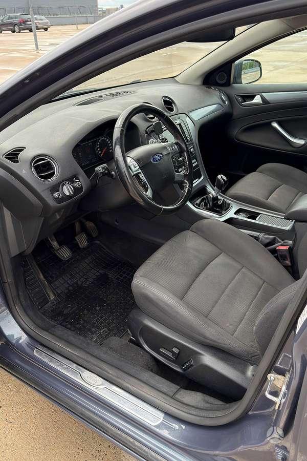 Ford Mondeo 2013 in Vilnius, with an engine capacity of 2.00 L and mileage of 457 thousand km for 2300 €, photo 5 on AUTOMOTO.COM.LV