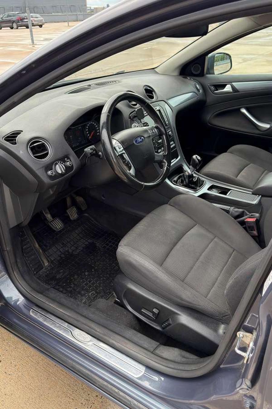 Ford Mondeo 2013 Viļņa, ar dzinēja tilpumu 2.00 L un nobraukumu 457 tūkst. km par 2300 €, foto 6 vietnē AUTOMOTO.COM.LV