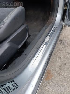 Ford Mondeo 2014 Rīga, ar dzinēja tilpumu 1.60 L un nobraukumu 264 tūkst. km par 2990 €, foto 9 vietnē AUTOMOTO.COM.LV