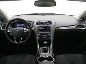 Ford Mondeo 2016 in Vilnius, with an engine capacity of 2.00 L and mileage of 232 thousand km for 8699 €, photo 3 on AUTOMOTO.COM.LV