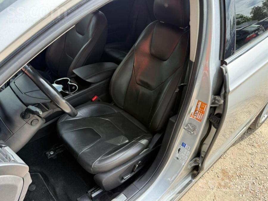 Ford Mondeo 2016 Rīga, ar dzinēja tilpumu 2.00 L un nobraukumu 242 tūkst. km par 8200 €, foto 15 vietnē AUTOMOTO.COM.LV