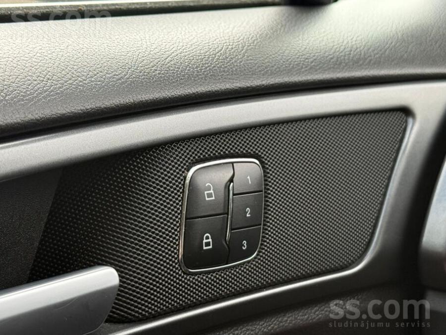 Ford Mondeo 2016 Rīga, ar dzinēja tilpumu 2.00 L un nobraukumu 242 tūkst. km par 8200 €, foto 32 vietnē AUTOMOTO.COM.LV