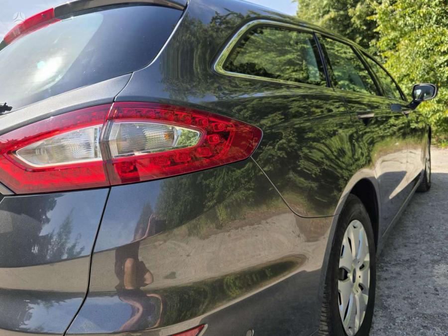 Ford Mondeo 2016 in Siauliai, with an engine capacity of 2.00 L and mileage of 238 thousand km for 7190 €, photo 13 on AUTOMOTO.COM.LV