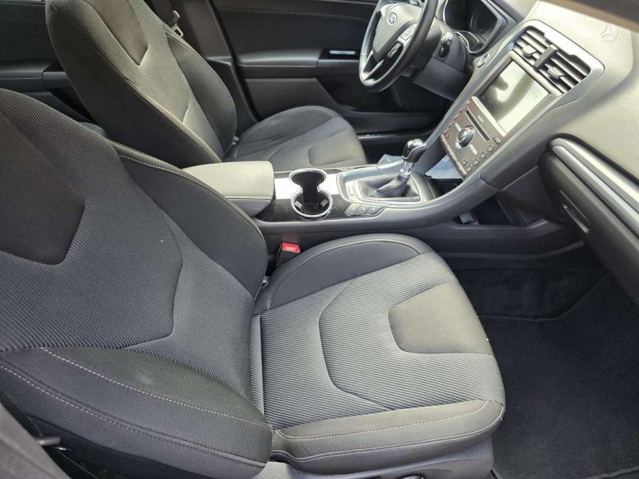 Ford Mondeo 2016 in Siauliai, with an engine capacity of 2.00 L and mileage of 238 thousand km for 7190 €, photo 37 on AUTOMOTO.COM.LV