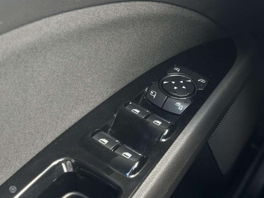 Ford Mondeo 2022 in Kaunas, with an engine capacity of 2.00 L and mileage of 197 thousand km for 15771 €, photo 24 on AUTOMOTO.COM.LV