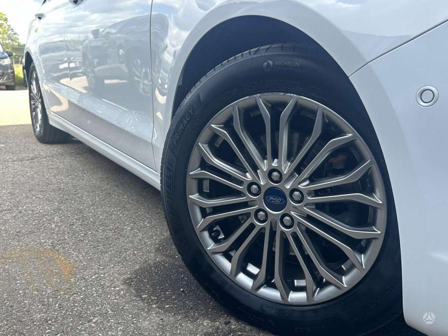 Ford Mondeo 2022 in Kaunas, with an engine capacity of 2.00 L and mileage of 197 thousand km for 15771 €, photo 38 on AUTOMOTO.COM.LV