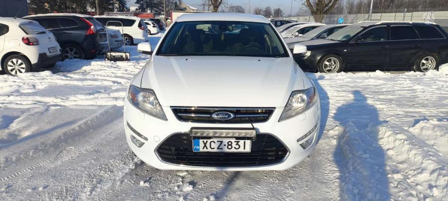 Balts Ford Mondeo 2011 Radviliškis, ar dzinēja tilpumu 1.60 L un nobraukumu 319 tūkst. km par 3200 €, foto 3 vietnē AUTOMOTO.COM.LV