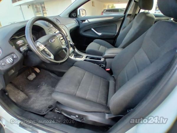 White Ford Mondeo 2011 in Tallinn, with an engine capacity of 2.00 L and mileage of 248 thousand km for 4199 €, photo 11 on AUTOMOTO.COM.LV