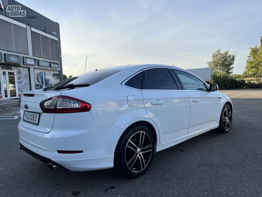 White Ford Mondeo 2012 in Alytus, with an engine capacity of 2.20 L and mileage of 304 thousand km for 3750 €, photo 11 on AUTOMOTO.COM.LV