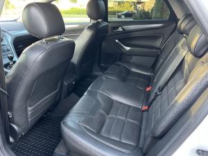 White Ford Mondeo 2012 in Alytus, with an engine capacity of 2.20 L and mileage of 304 thousand km for 3750 €, photo 19 on AUTOMOTO.COM.LV