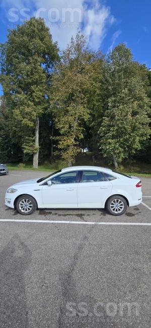 Balts Ford Mondeo 2012 Kuldīga, ar dzinēja tilpumu 2.00 L un nobraukumu 366 tūkst. km par 3200 €, foto 3 vietnē AUTOMOTO.COM.LV